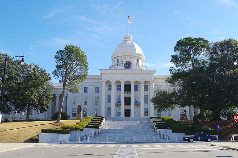 Alabama State Capitol: A Historic Landmark in Montgomery - The Court Direct